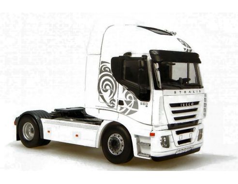 Universal Hobbies UH5671 IVECO STRALIS 560 TRUCK WHITE 1:50 Camion ...