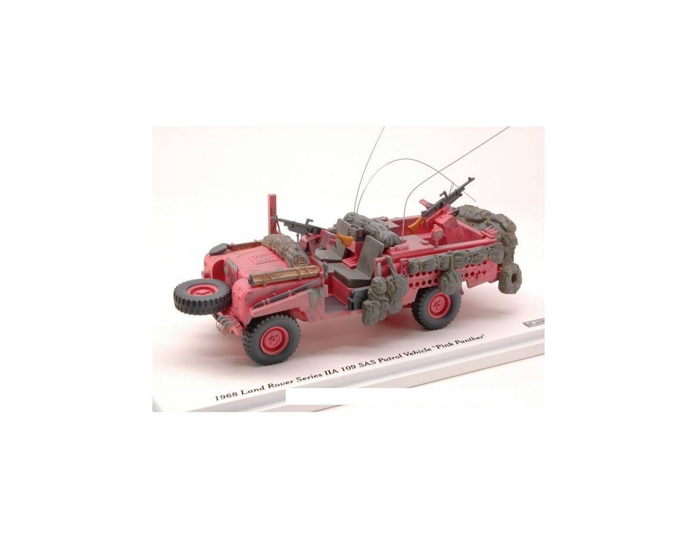 True Scale Miniatures TSM134354 LAND ROVER SERIE IIA 109 1968 SAS ...