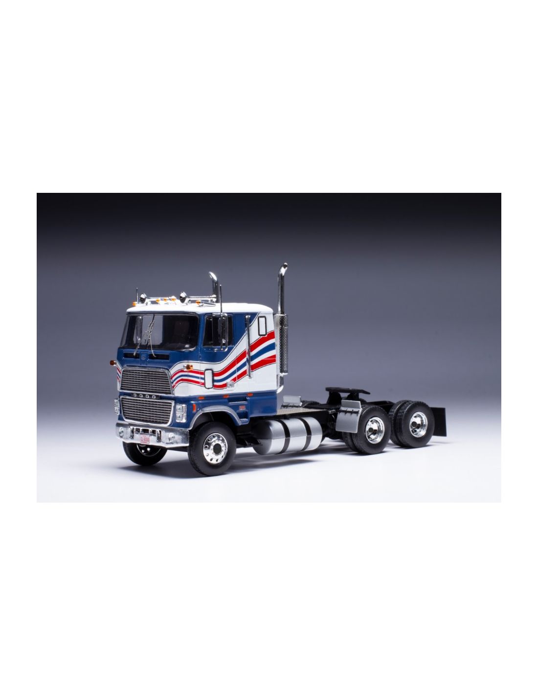 IXO MODEL TR177 FORD CL 9000 1976 BLUE/WHITE 1:43 Modellino